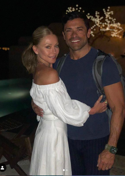 Kelly Ripa's White Off the Shoulder Dress | Big Blonde Hair