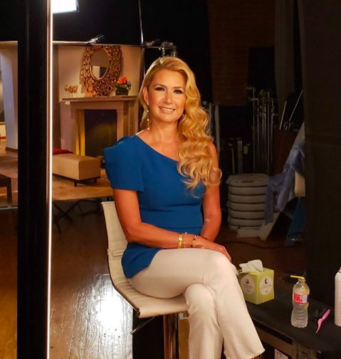 Kary Brittingham's Blue One Shoulder Confessional Look | Big Blonde Hair