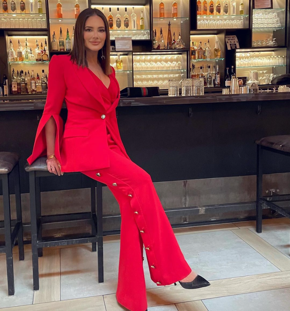 Meredith Marks’ Red Button Detail Suit | Big Blonde Hair