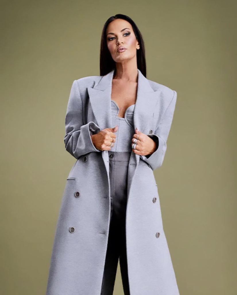 Lisa Barlow's Grey Coset Top and Coat